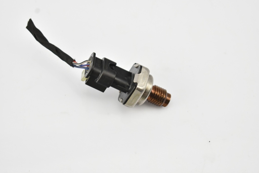 CZUJNIK CIŚNIENIA PALIWA 810PP06-02 VITO W447 1.7D - 12624098883 ...