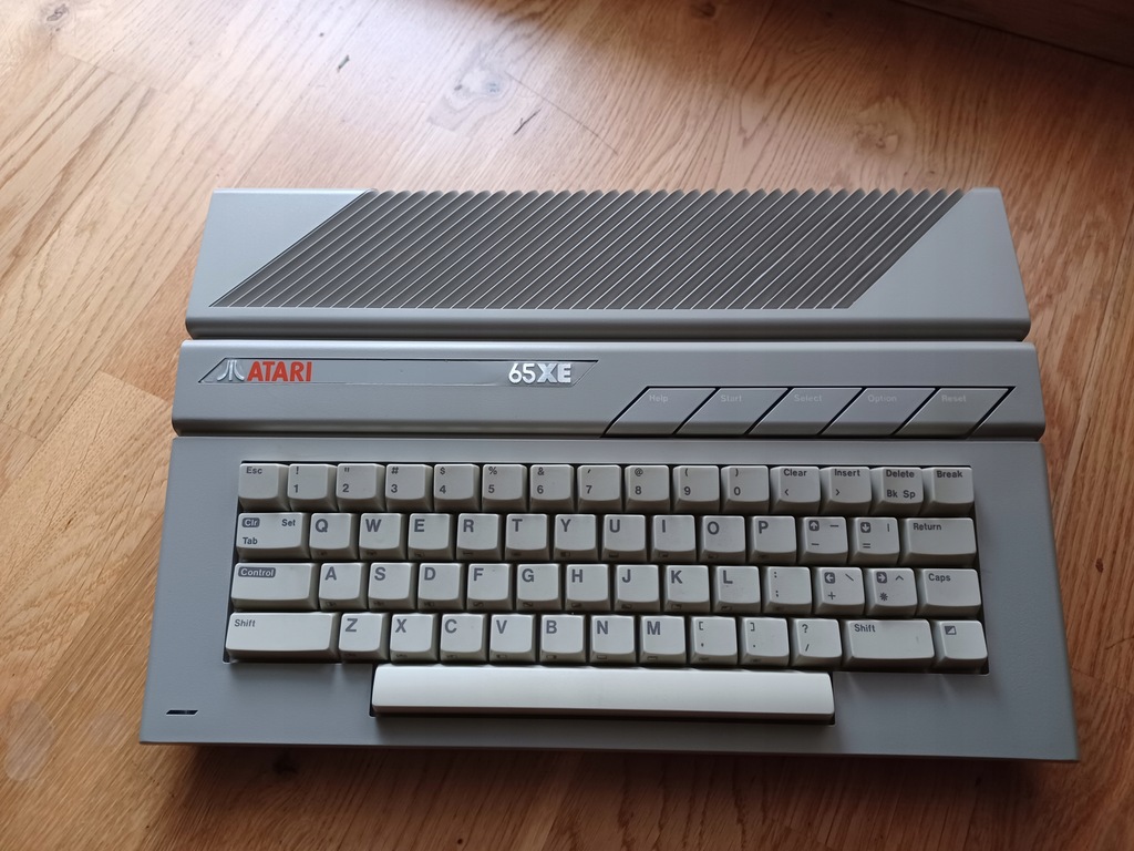 Komputer Atari 65XE - 13087253070 - oficjalne archiwum Allegro