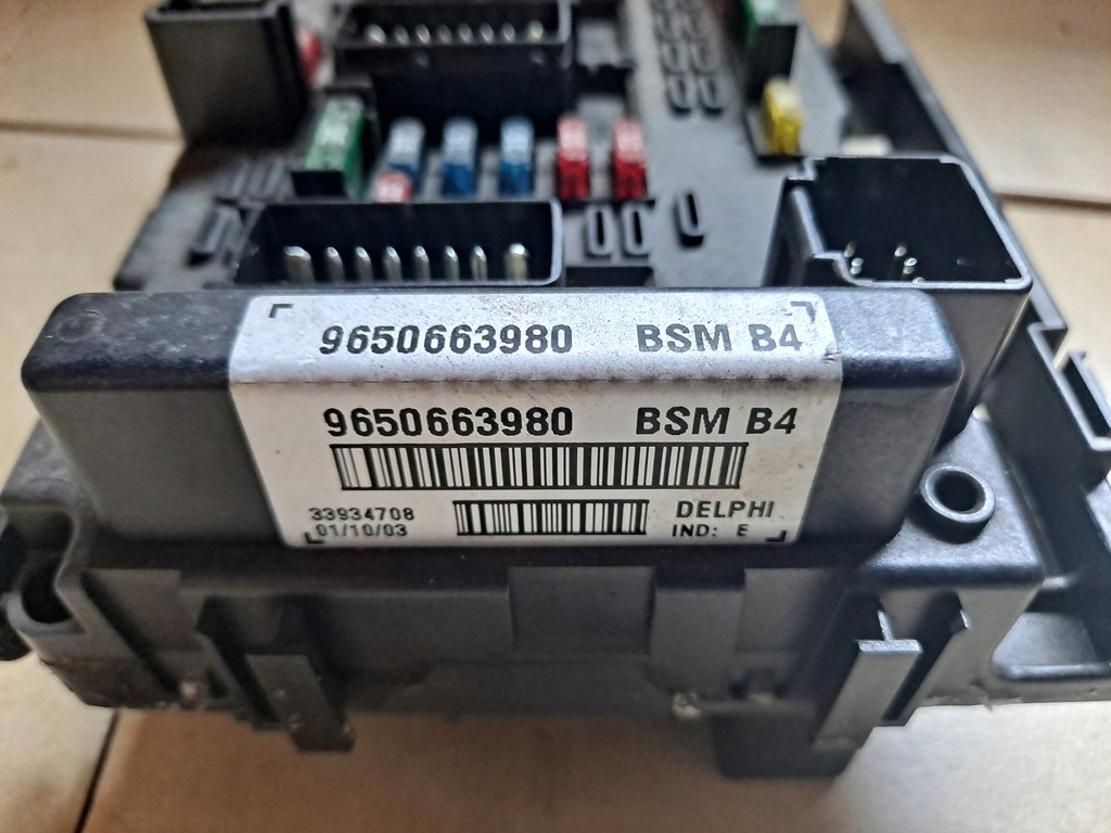 PEUGEOT CITROEN SKRZYNKA MODUŁ BSM 9650663980 B4 - 13884597490 ...