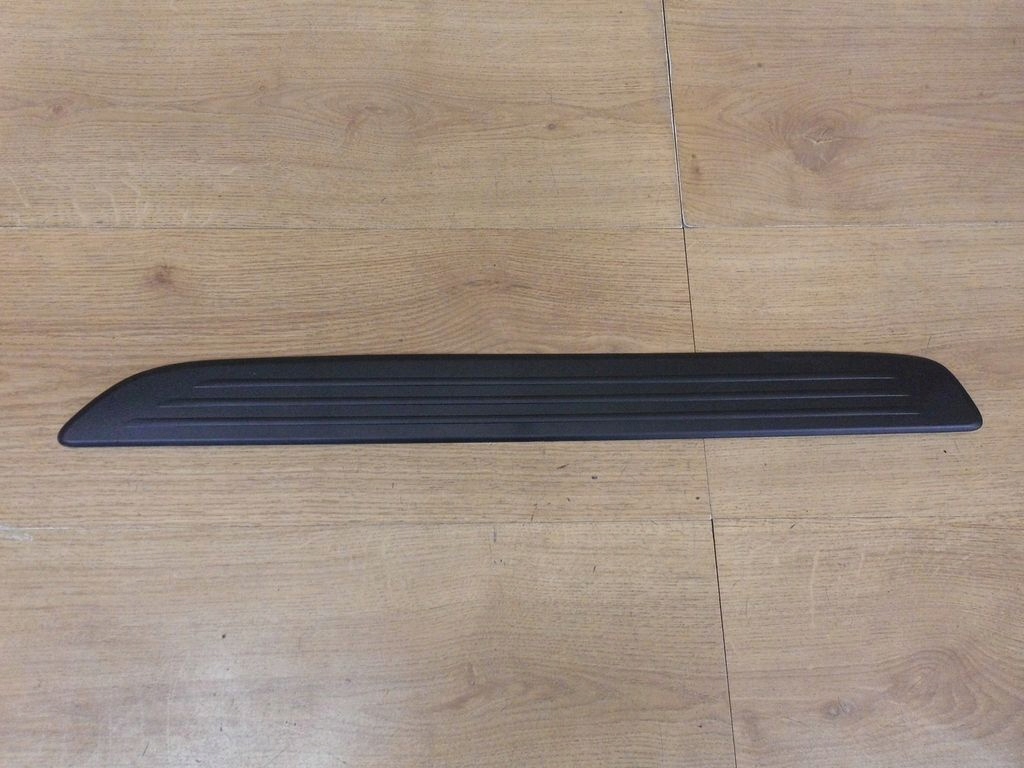 Mazda CX5 II listwa ochronna progu nakładka przód - 9235111853 ... Mazda CX5 II listwa ochronna progu nakładka przód - 9235111853 ...