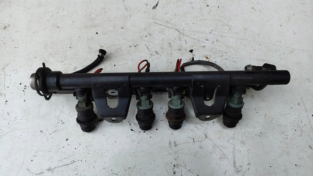 Listwa Wtryskowa Wtryski Audi 80 B4 2.0 037906031C - 13382760247 ...