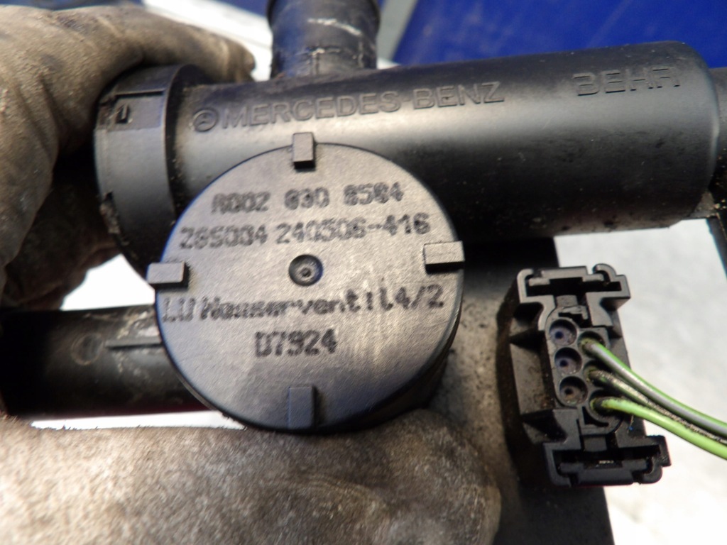 Pompka wody Mercedes Viano W639 A0028308584 - 12508452645 - oficjalne ...