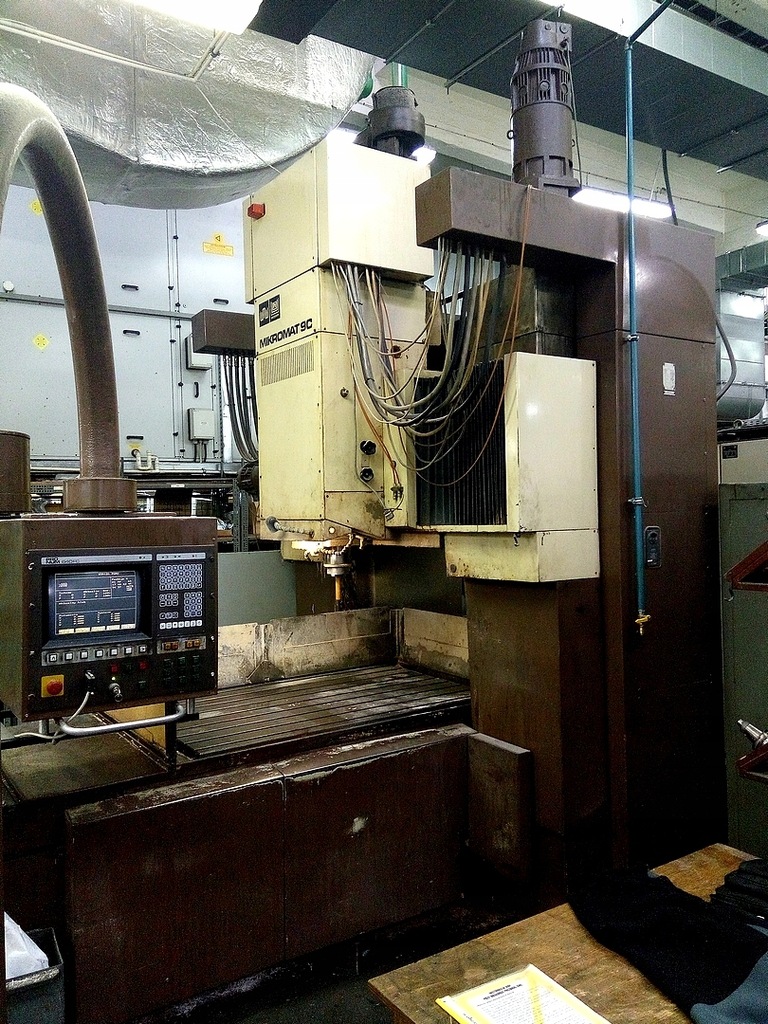 Купить СВЕРЛИЛЬНО-ФРЕЗЕРНЫЙ СТАНОК С ЧПУ MIKROMAT 9C NET: 16 000 злотых: отзывы, фото и ...