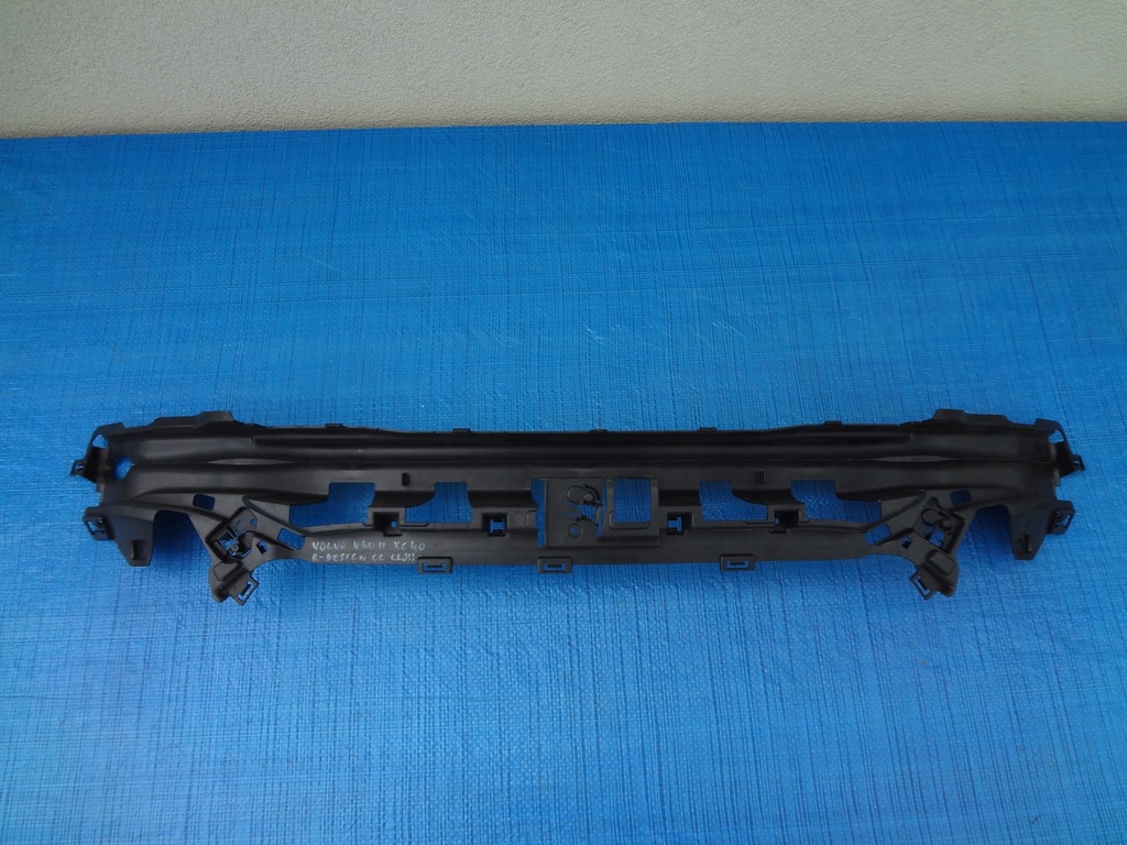 VOLVO V40 II XC40 R-DESIGN absorber zderzaka przód - 9637613815 ...