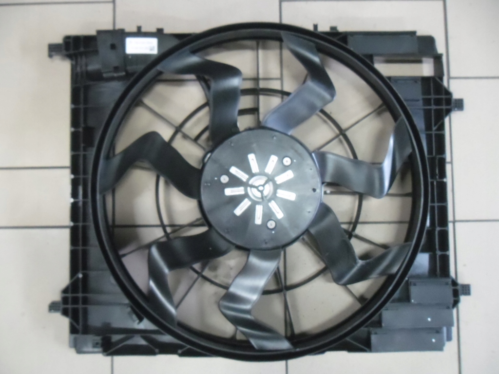 MERCEDES ML GLE W167 WENTYLATOR A1679061904 1000W - 8966693205 ...