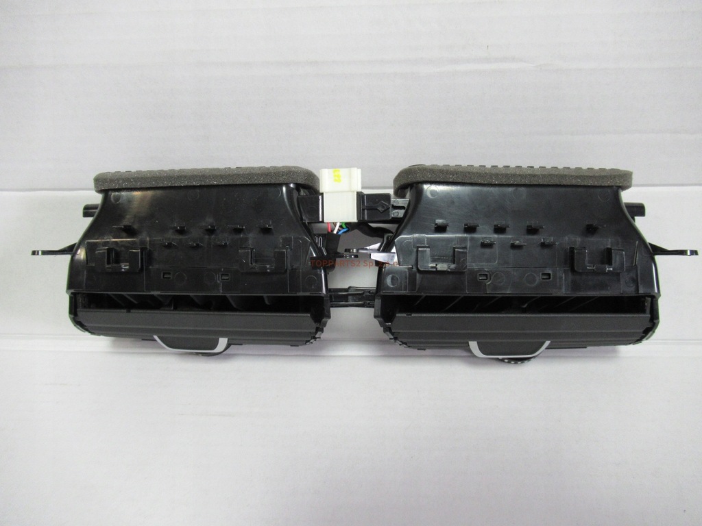 BMW G30 G31KRATKA NAWIEWU ŚRODKOWA 9329579 - 10200373073 - oficjalne ...