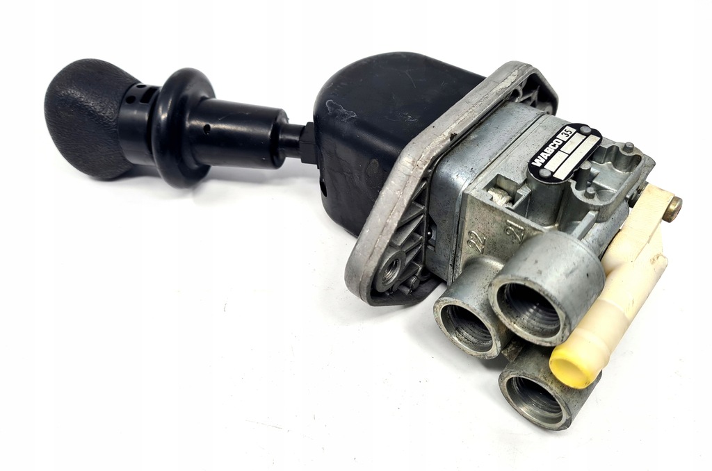 ZAWÓr RĘCZNEGO HAMULCA MAN TGA 9617231180 - 12926126550 - oficjalne ...