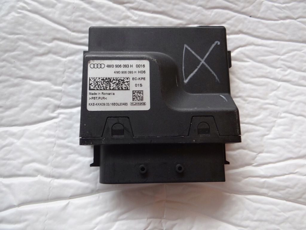 Sterownik Pompy Paliwa 4M0906093H Audi Q7 - 12377480437 - oficjalne ...