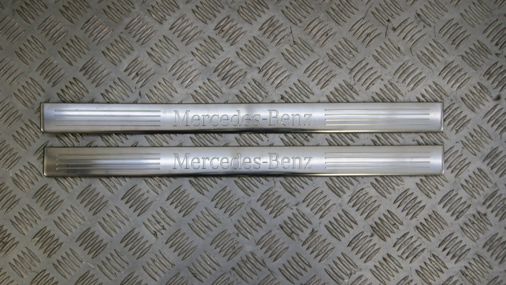 MERCEDES W212 LISTWA PROGOWA 2126860936 - 6847097176 - oficjalne ...