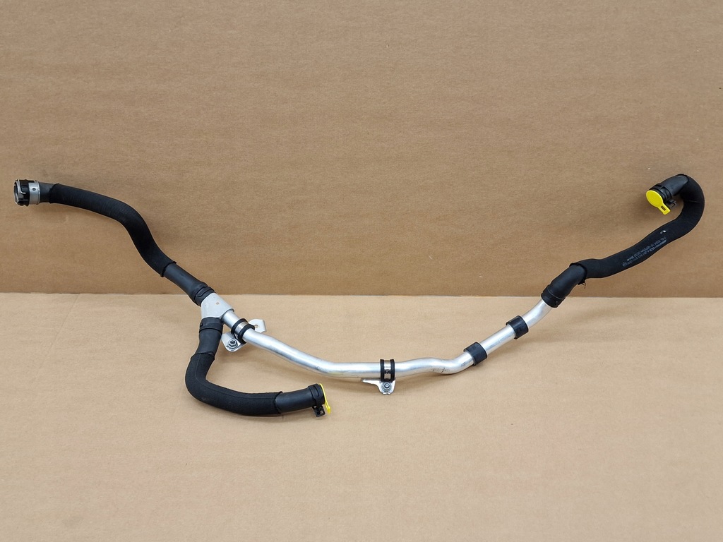 RURKA WĄŻ PRZEWÓD CHŁODNICY PŁYNU MERCEDES GLC 63 AMG C253 X253 W253 ...