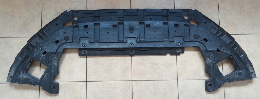 VOLVO V40 II - OSŁONA PŁYTA POD ZDERZAK 31455220 - 10963962767 ...