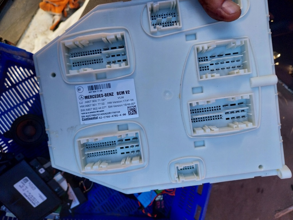 MERCEDES W907 SPRINTER MODUL SAM STEROWNIK BCMV2 22R IDEALNY 2.0 AUTOMAT - 14529216835 ...