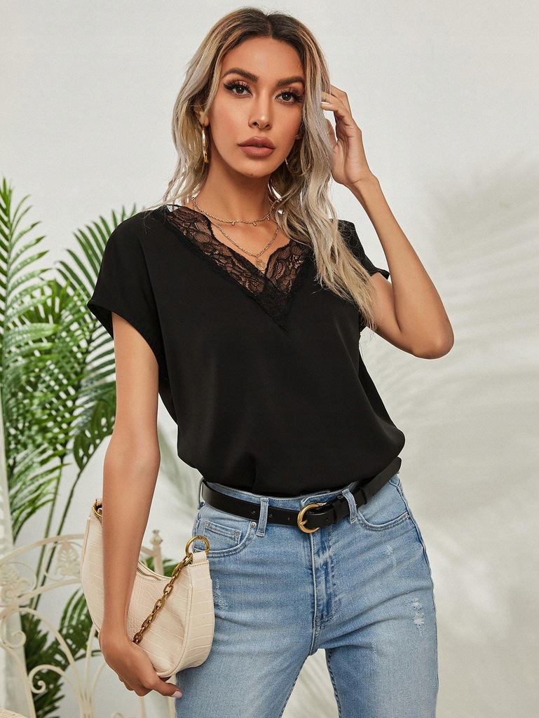 KC72304 *SHEIN CZARNA BLUZKA Z KORONKOWYM DEKOLTEM W SEREK M - 14975704186 - oficjalne archiwum ...