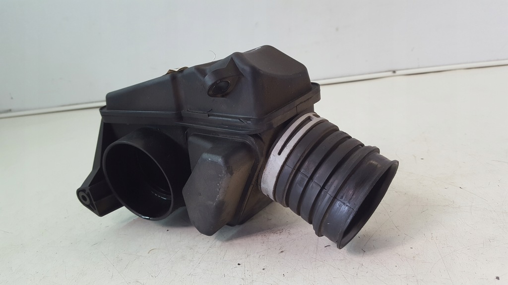 Rura powietrza 2710900804 Mercedes W203 - 12613909855 - oficjalne ...