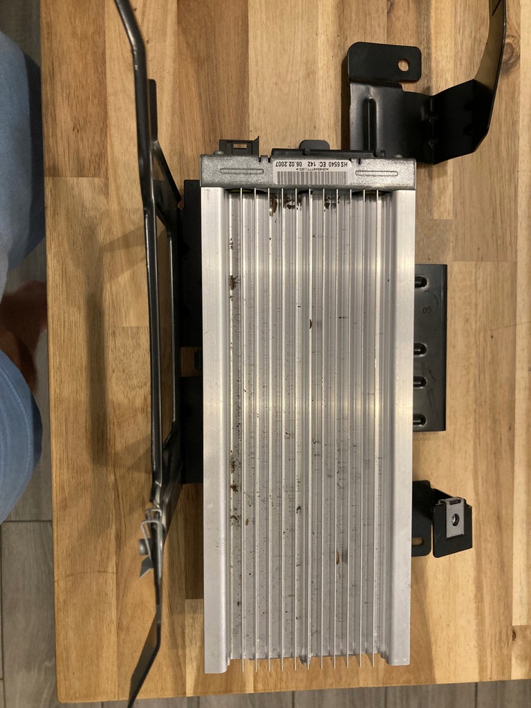 bmw e60 e63 e87 e90 e92 e91 wzmacniacz logic 7 - 14071039006 ...