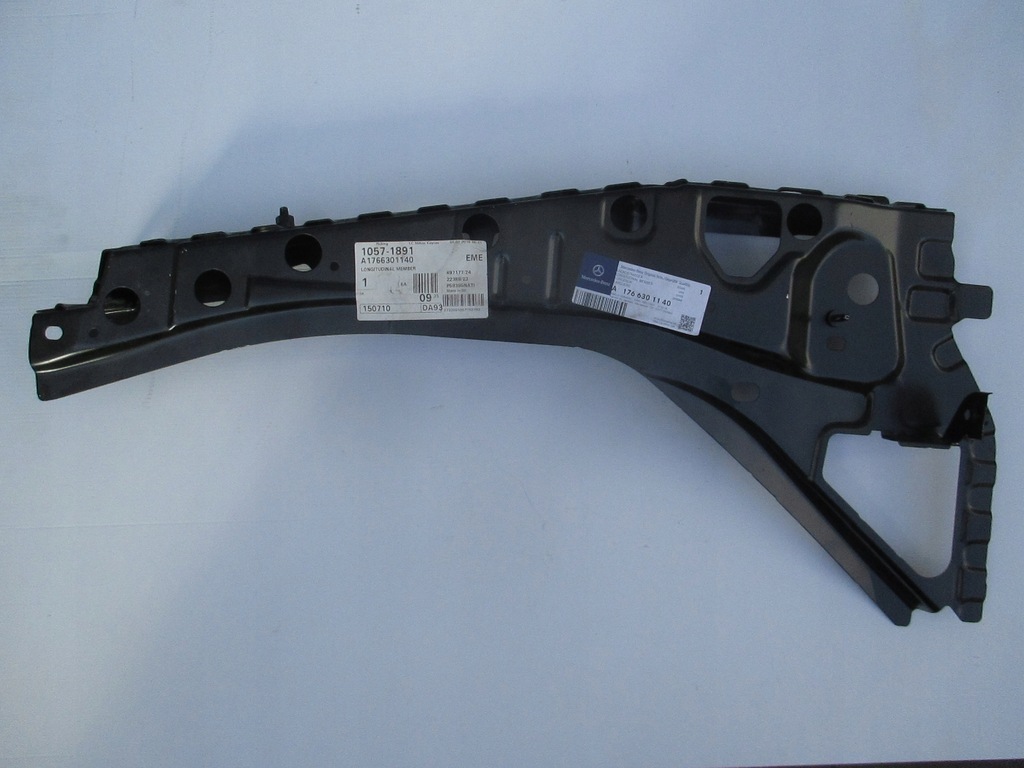 MERCEDES GLA CLA FARTUCH BŁOTNIKA LEWY A1766301140 - 8152354353 ...