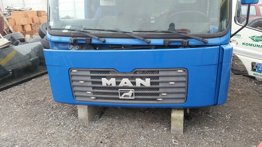 Maska Atrapa MAN M2000 M90 F2000 - 8707544360 - oficjalne archiwum Allegro