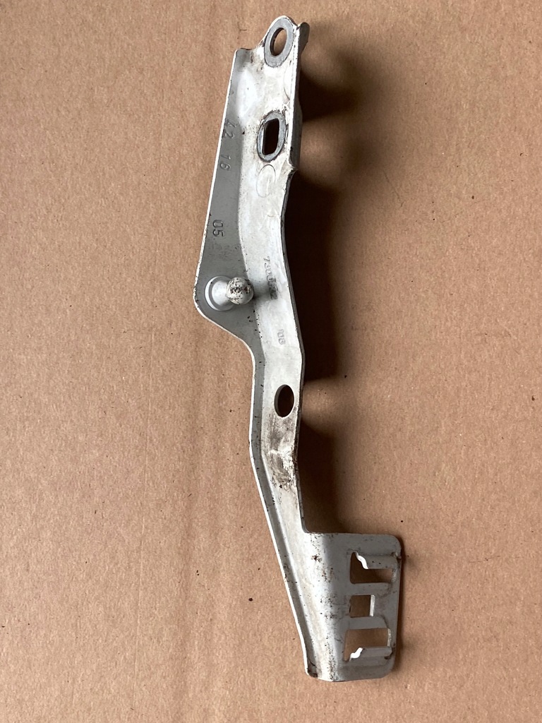 MOCOWANIE SIŁOWNIKA MASKI BMW F45 7300532 - 14117705940 - oficjalne ...