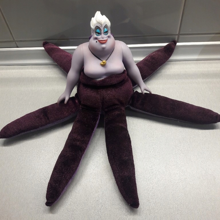 Wiedźma Urszula_ARIELKA_maskotka Disney_27cm. - 8053175923 - oficjalne ...