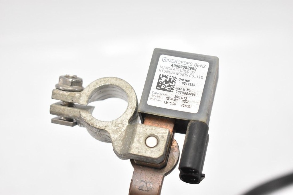 KLEMA MINUSOWA A0009052902 MERCEDES W218 W204 W212 - 11861154780 ...