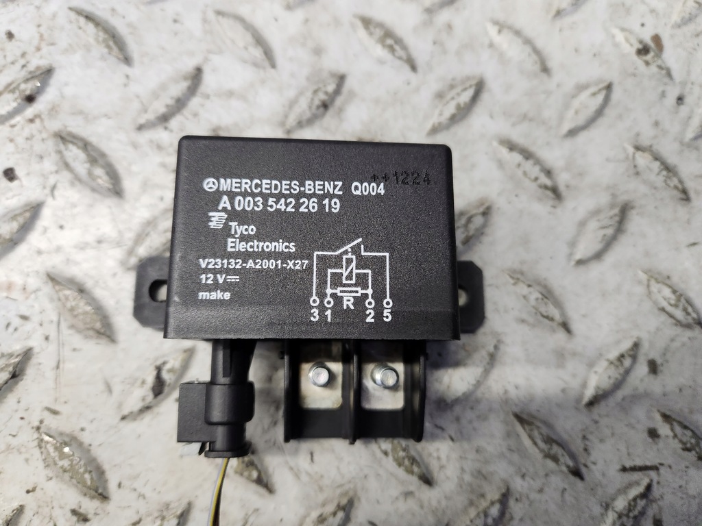 MERCEDES C KLASA W204 STEROWNIK PRZEKAZNIK AKUMULATORA A0035422619 ...