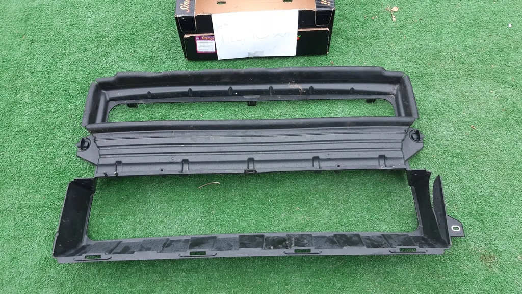 Polestar 2 Wlot powietrza kanał powietrza intercoolera 31688838 ...