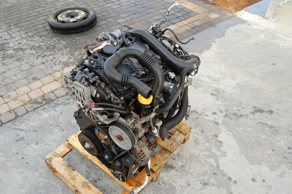 KOMPLETNY Silnik 2.0 DCi Trafic M9R 782 115km Igła - 7273102513 ...