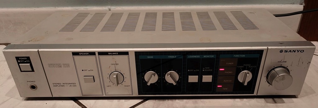 Wzmacniacz Sstereo Hi-FI Sanyo JA 220 Japan - 13480176149 - oficjalne archiwum Allegro