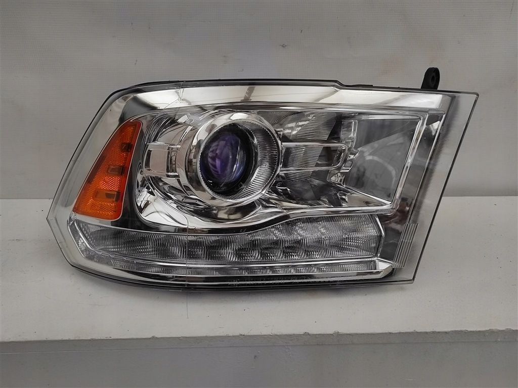 LAMPA PRAWA PRZÓD DODGE RAM 2016-2019 68324940AD - 12489511811 ...