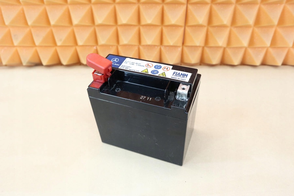 MERCEDES W169 W204 W212 AKUMULATOR POMOCNICZY 12V - 13494983113 ...