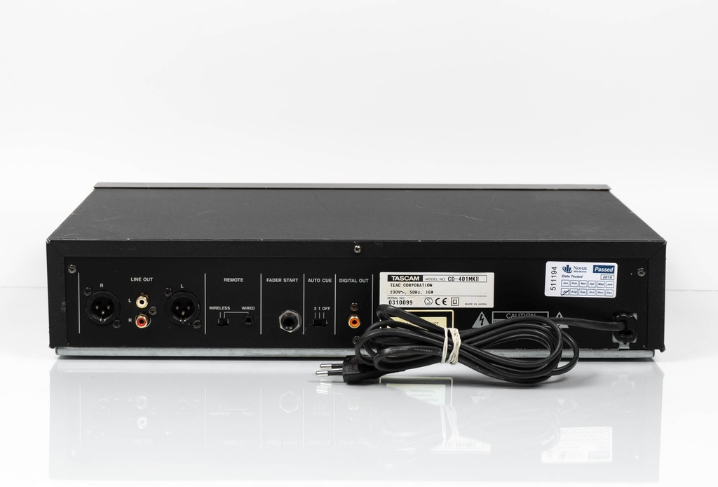 Купить CD-проигрыватель TASCAM CD-401 MK II: отзывы, фото и ...