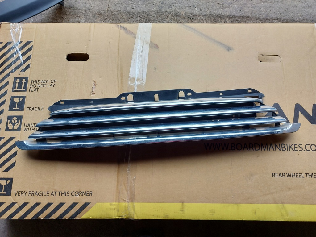 GRILL ATRAPA Mini Cooper R55 R56 - 13753667247 - oficjalne archiwum Allegro