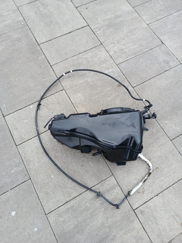 Bmw 3 F30 F35 F31 Zbiornik adblue - 15328547446 - oficjalne archiwum ...