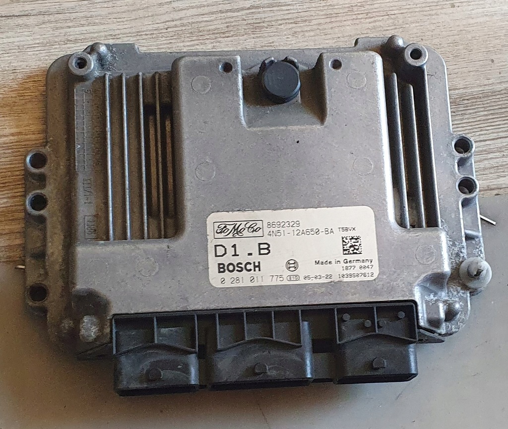 VOLVO V50 S40 C30 KOMPUTER STEROWNIK 0281011775 - 12210336082 - oficjalne archiwum Allegro
