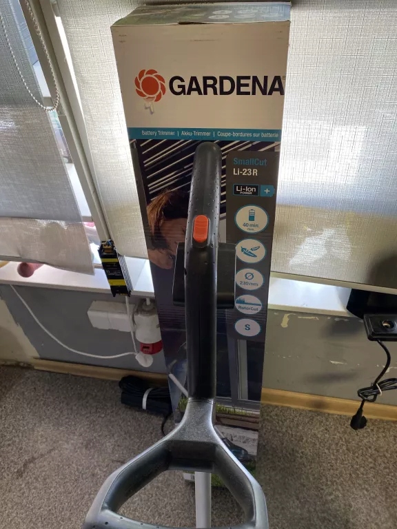 PODKASZARKA AKUMULATOROWA GARDENA SMALLCUT LI-23R - 12476111089 - oficjalne archiwum Allegro