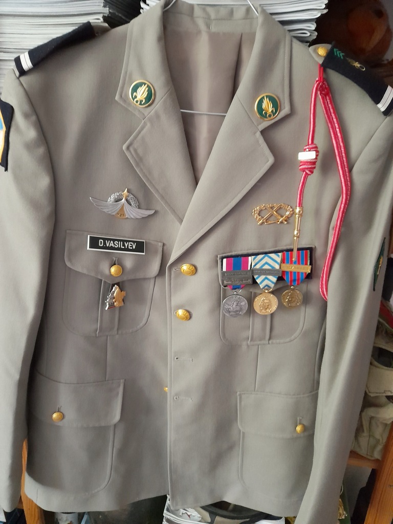 Legia Cudzoziemska mundur 2 REG, ADJ, medale itp - 12531284326 ...