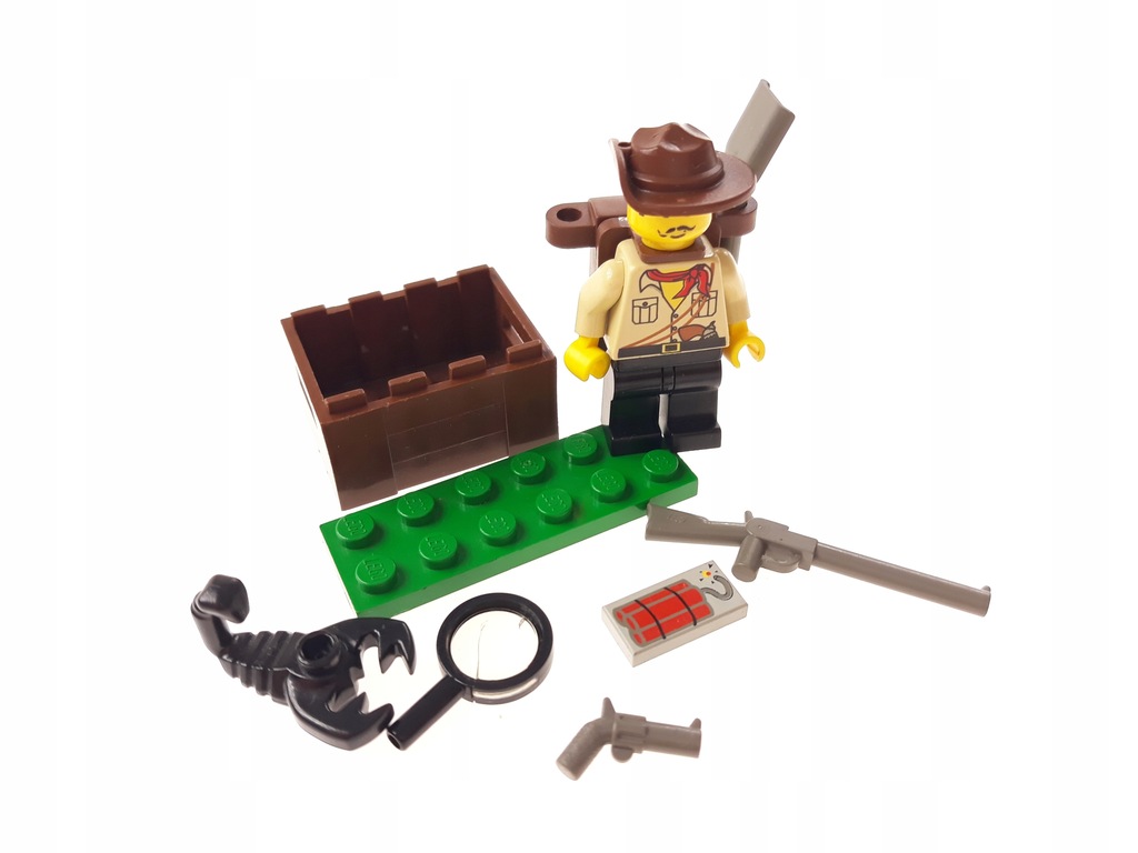 Lego Adventurers 5900 Adventurer - Johnny Thunder - 11892905117 ...