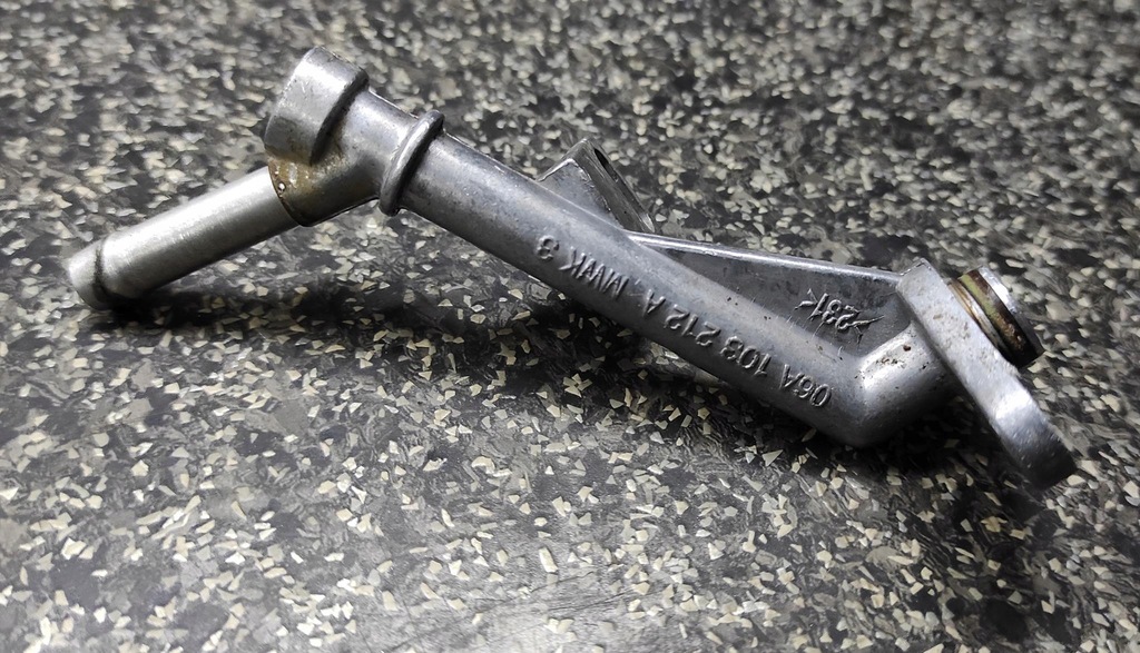 Rurka króciec wody 1.6 BGU BSE 06A103212A - 9892438747 - oficjalne ...