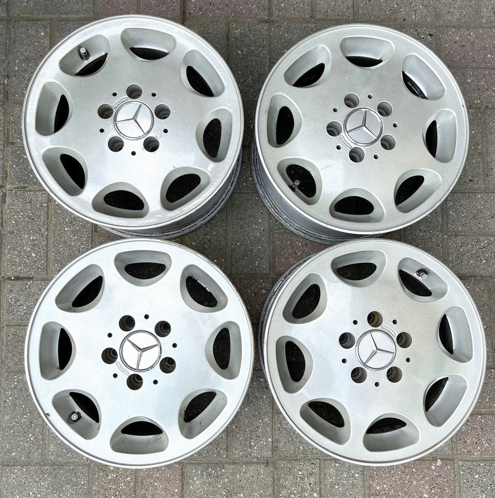 Felgi aluminiowe Mercedes 8 Loch R15 - 12222893489 - oficjalne archiwum Allegro