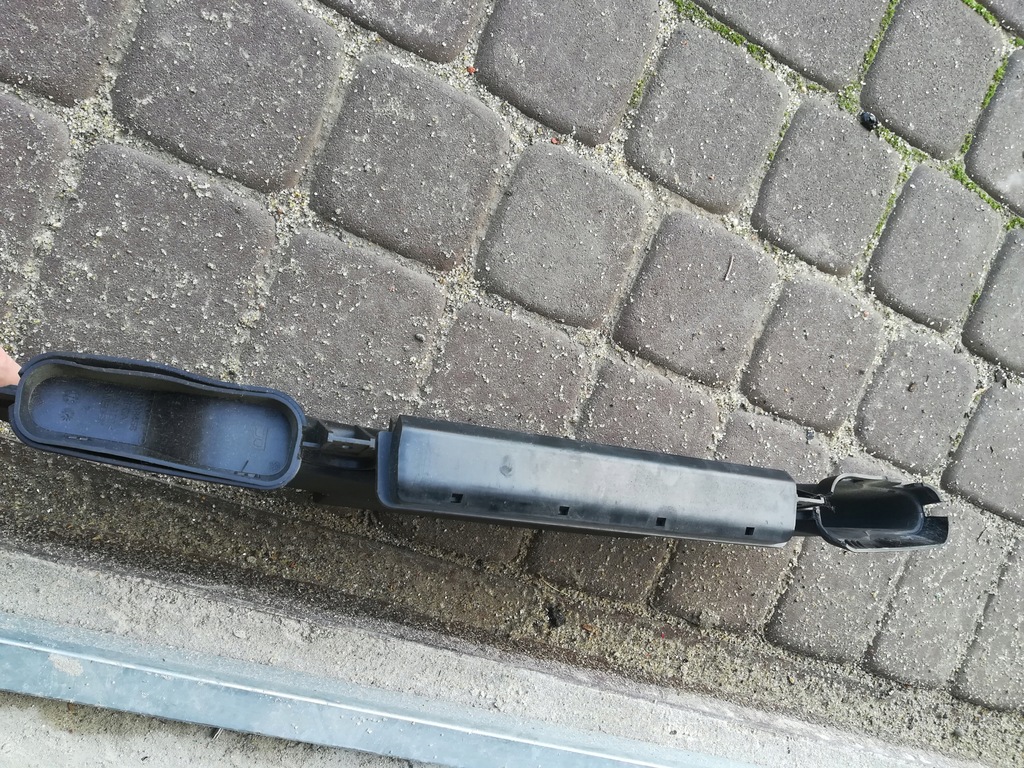 VOLVO V40 XC40 kierownica wlot powietrza 31319357 - 7460801695 ...