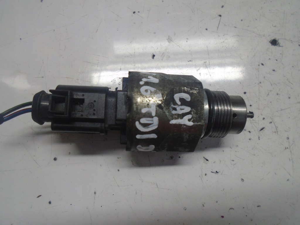 VW SKODA 1.6TDI CAY ZAWÓR PALIWA 48B13640A02 - 8980650181 - oficjalne ...