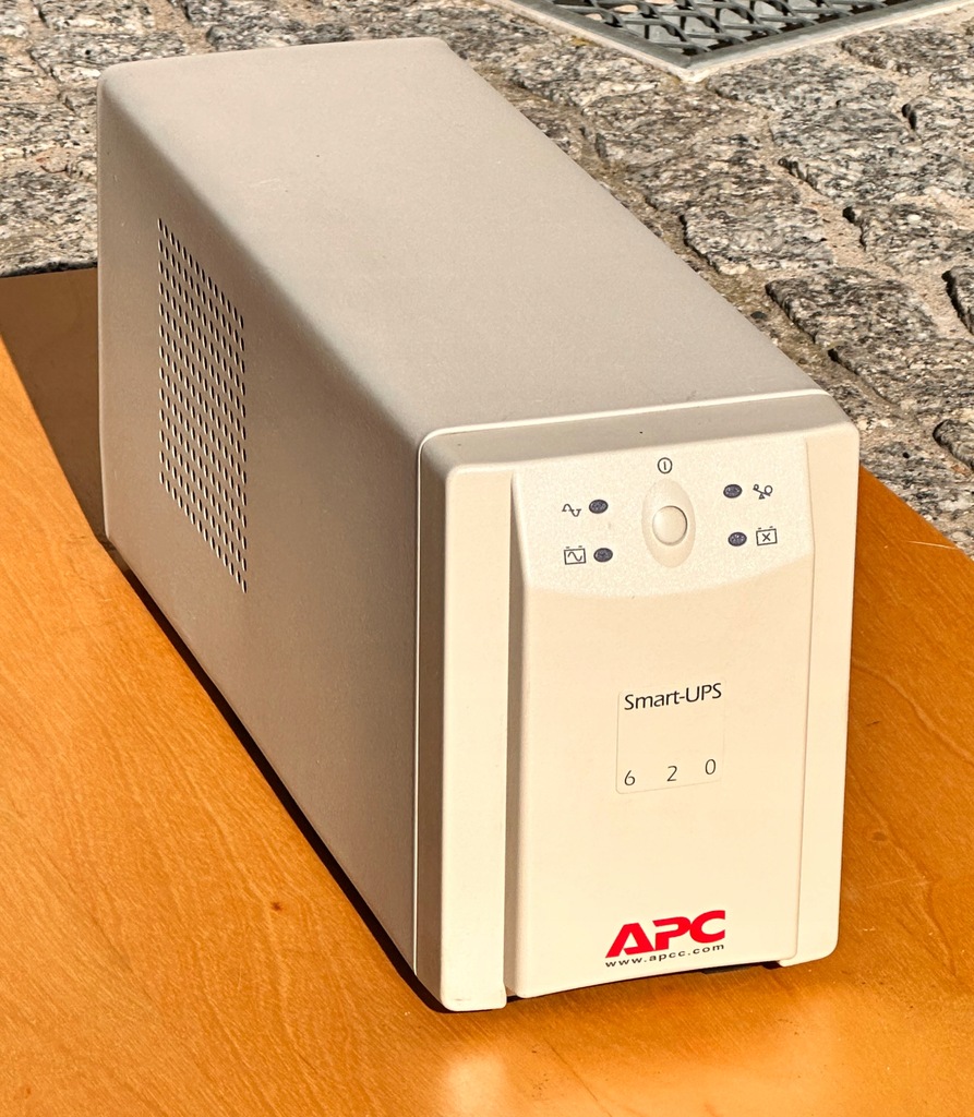 APC Smart-UPS 620 model SU620 INET - 14297461716 - oficjalne archiwum ...