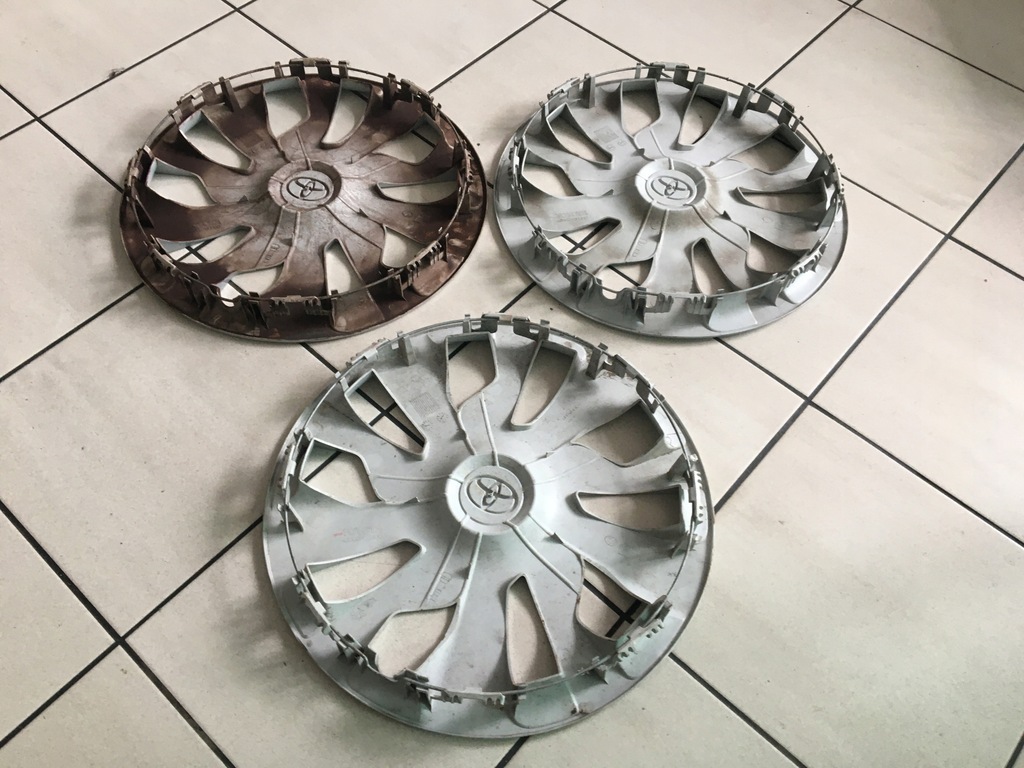 42602-0D300 KOŁPAK 15" CALI TOYOTA YARIS III - 13675366916 - oficjalne ...