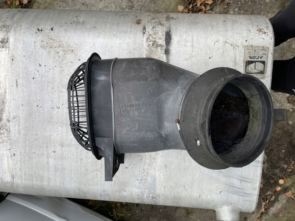 Mercedes Actros rura filtra powietrza A9425281207 - 11473313414 ...