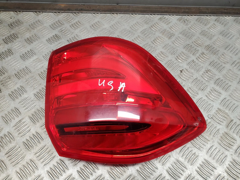Mercedes-Benz GL X166 A1669067501 Tył strona lewa Lampy tylne (USA ...
