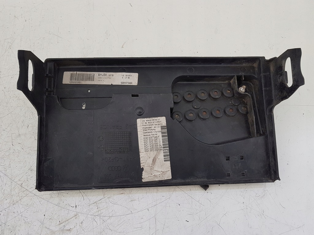 BEZPIECZNIK NA AKUMULATOR SKODA FABIA I 1.4 2003R - 9307240690 ...