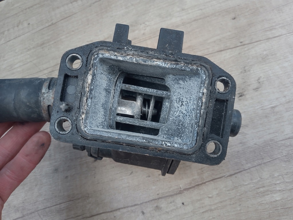 Obudowa termostatu króciec Peugeot 206 1.4 HDI - 10588644432 ...