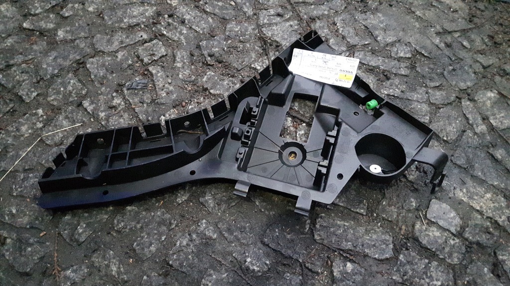 VOLVO XC60 14-17r ŚLIZG ZDERZAKA TYŁ PRAWY 3132376 - 7734300854 ...