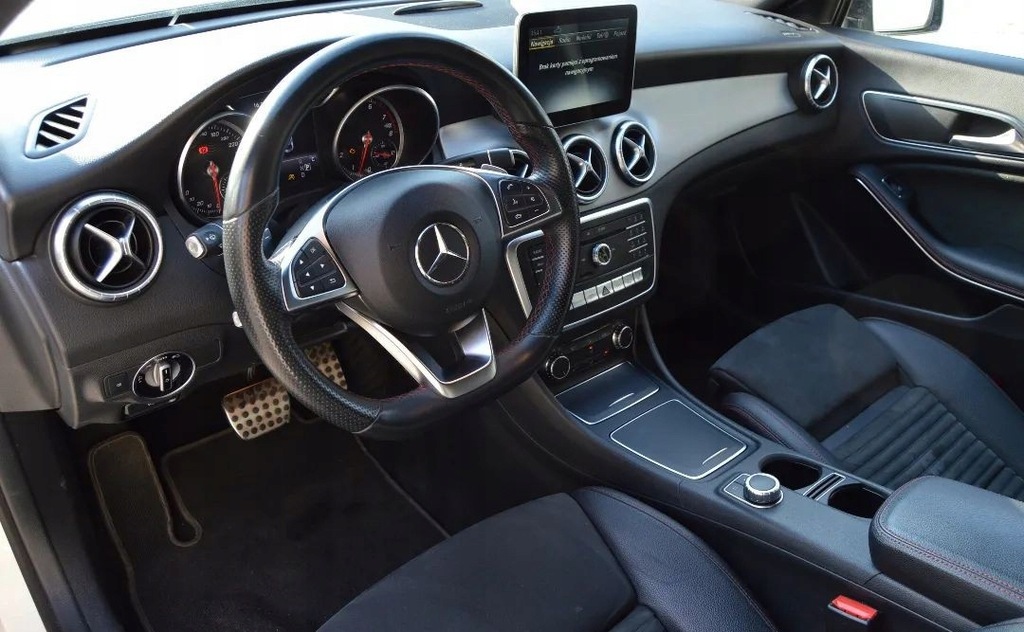 Mercedes-Benz CLA 1.6 Benzyna 156KM - 12675460263 - oficjalne archiwum Allegro