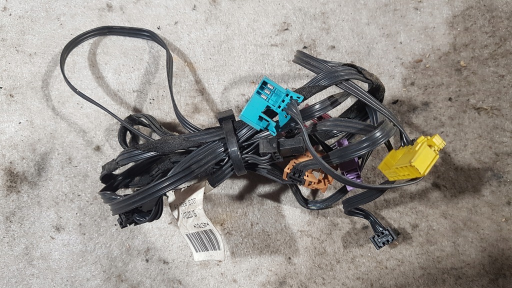 MERCEDES W203 2038301415 WIĄZKA NAGRZEWNICY - 12323511842 - oficjalne ...